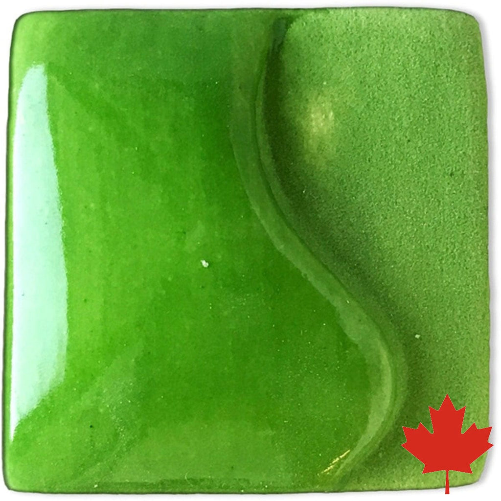 Spectrum 574 Grass Green Opaque Underglaze – Sounding Stone