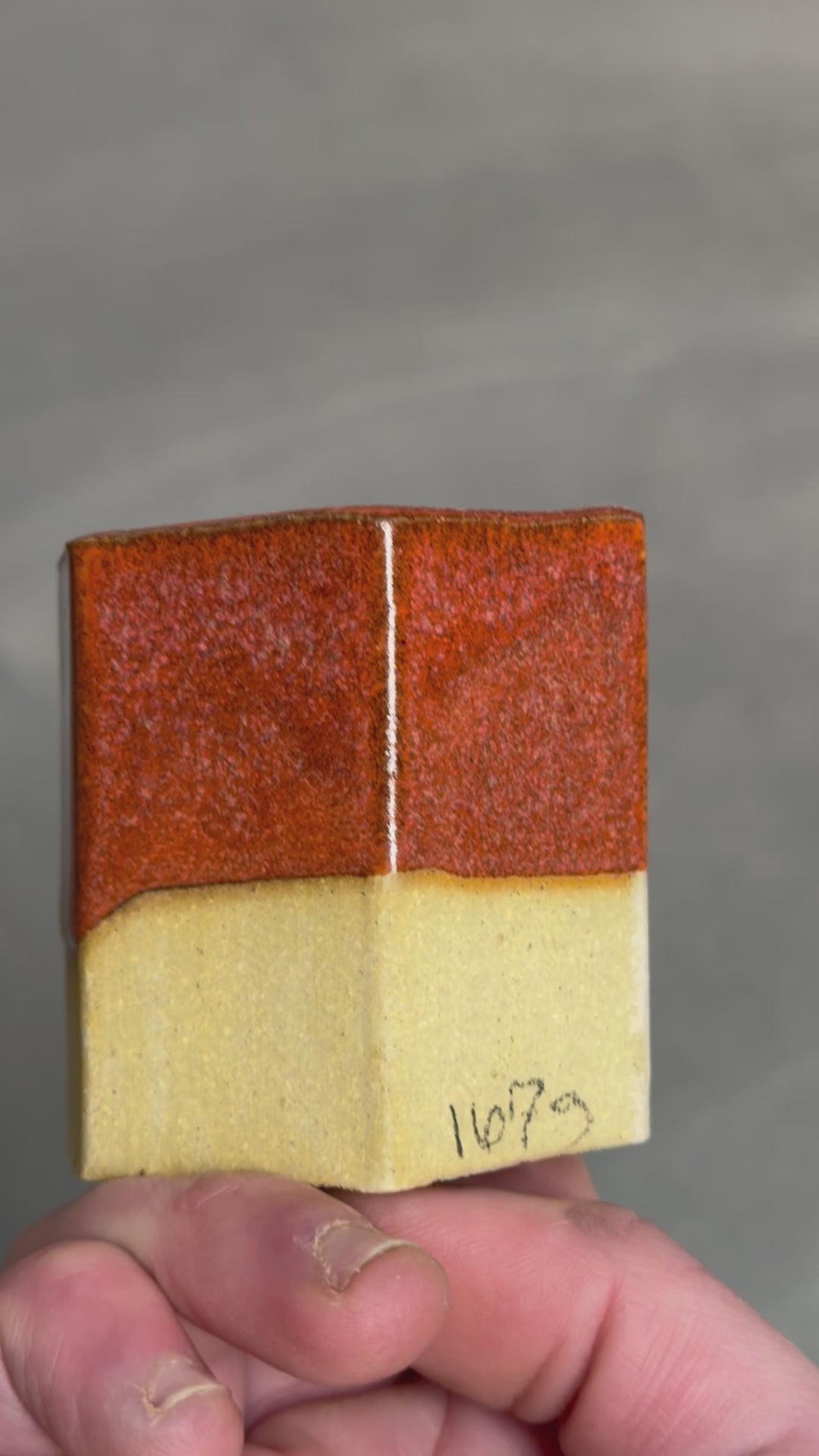 Coyote MBG230 Burning Embers Fantasy Glaze – Sounding Stone